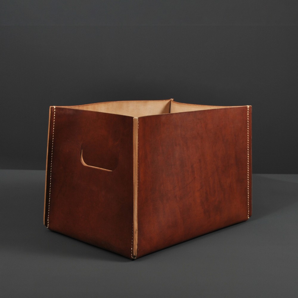 Handcrafted Brown Leather storage box | SUM Furniture